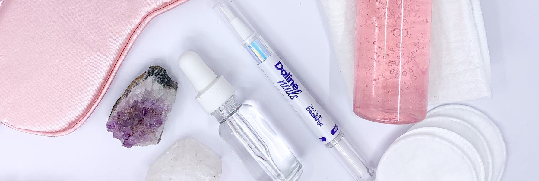 Vertical Lines On Fingernails: What Your Body Is Telling You – Daline Nails